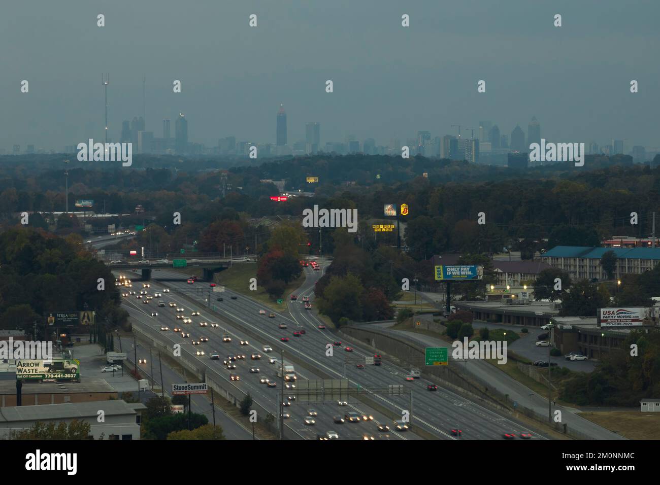 Atlanta skyline from the motorway hi-res stock photography and images ...