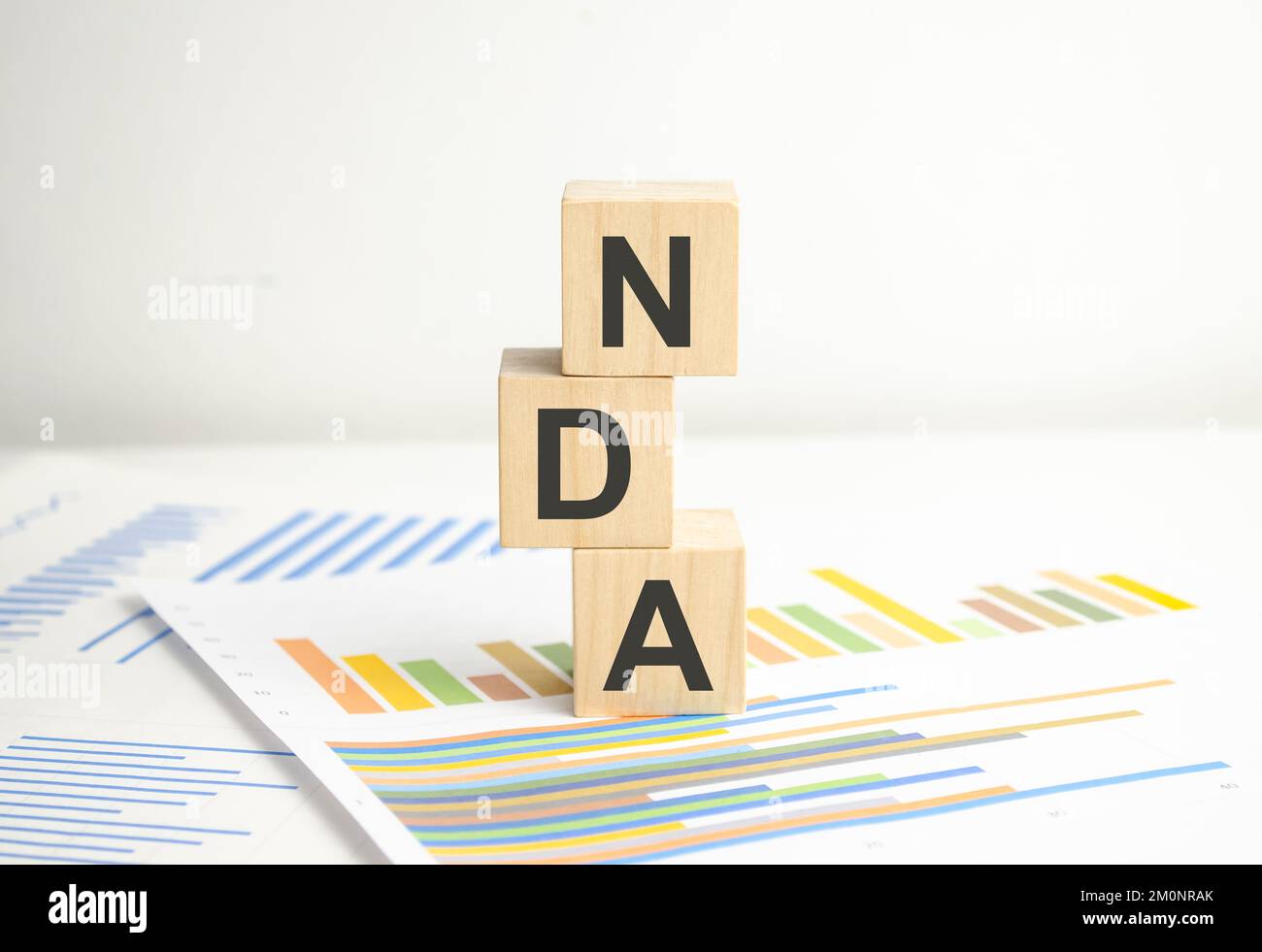 Nda agreement hi-res stock photography and images - Alamy