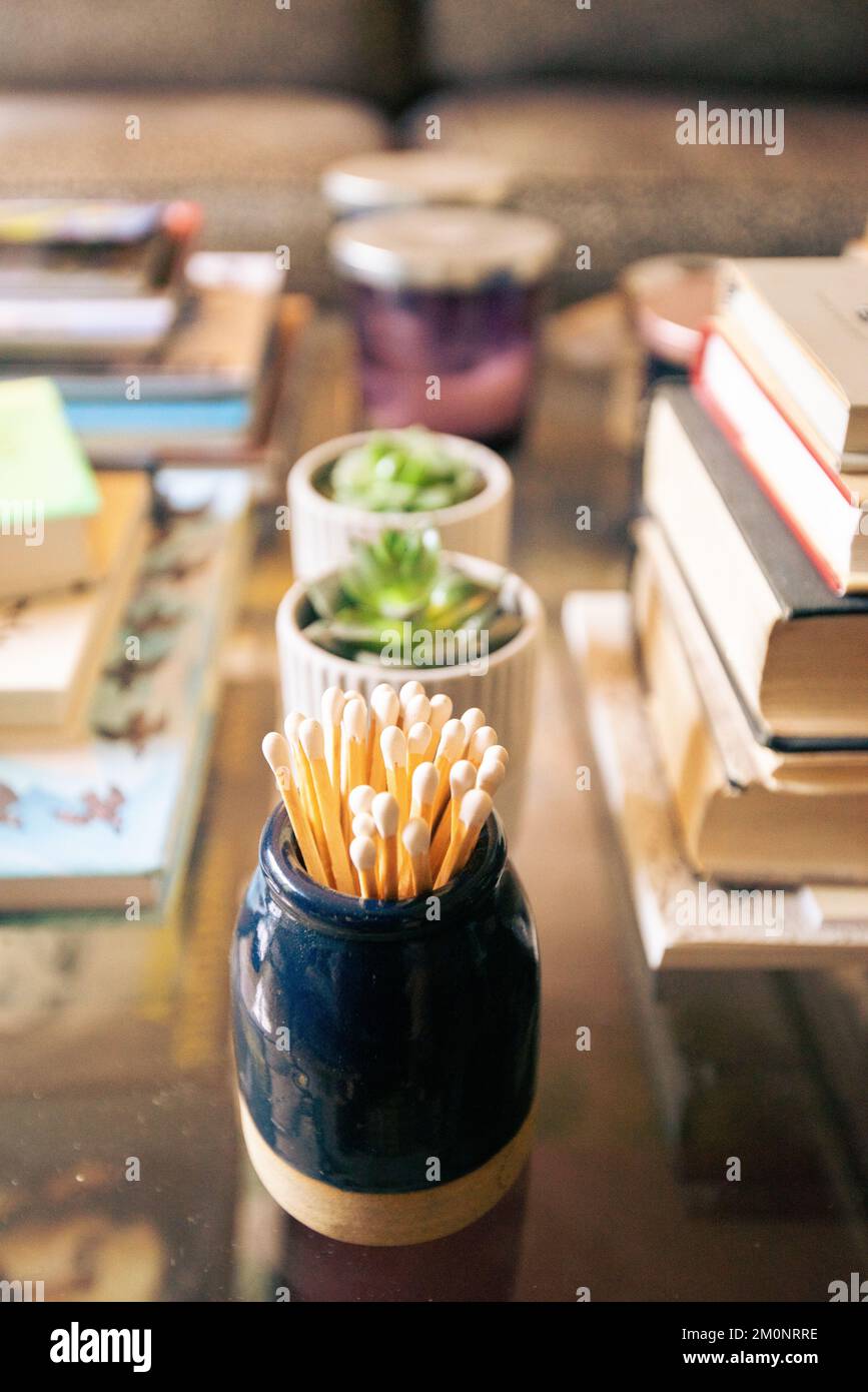 Piece matches hi-res stock photography and images - Alamy