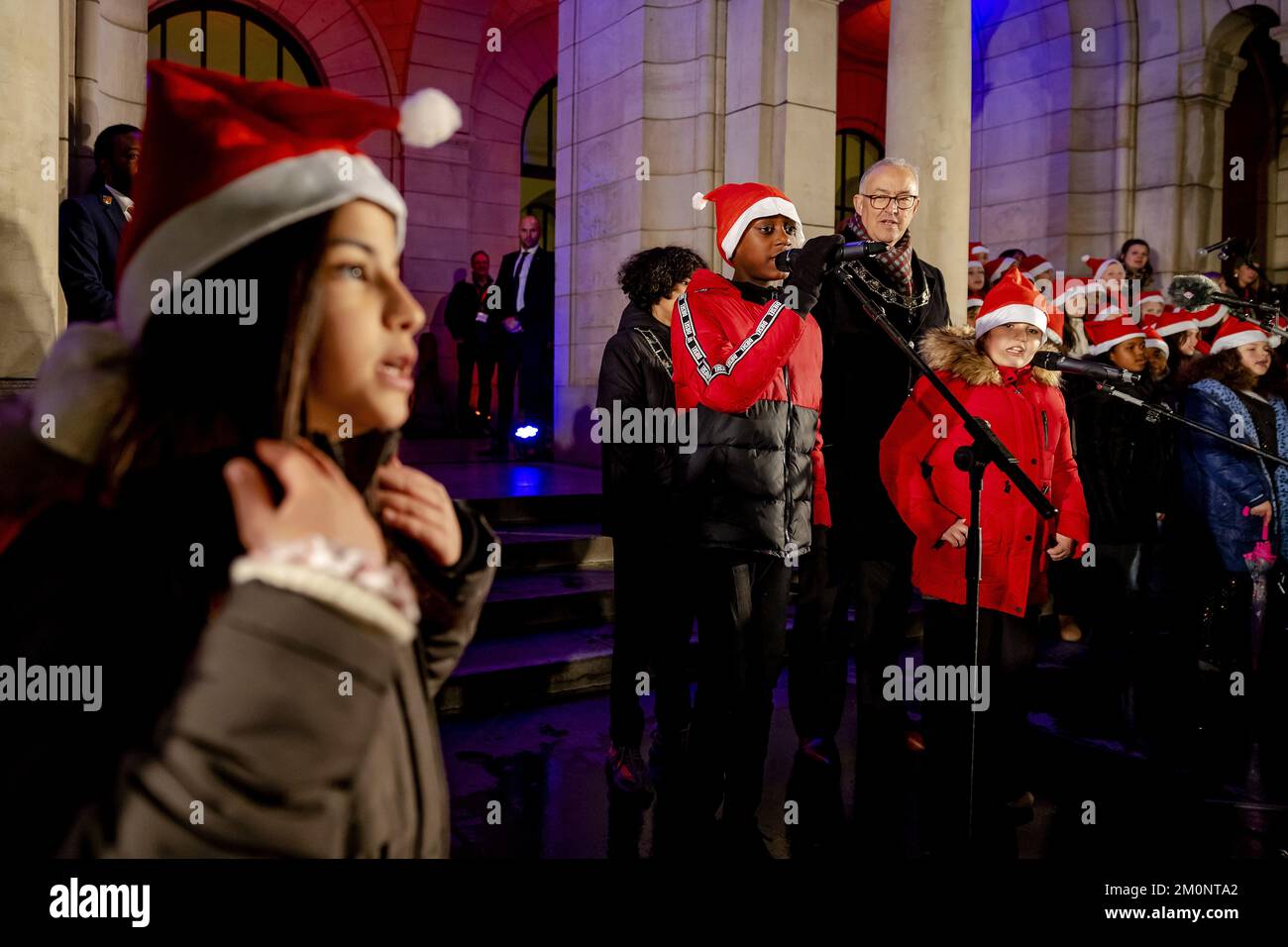 ROTTERDAM - Mayor Ahmed Aboutaleb switches on the lights of the ...