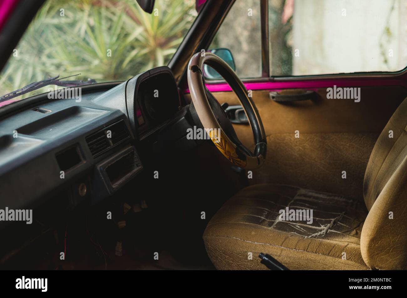 A purple vintage car on the street. Gurugram, India Stock Photo - Alamy