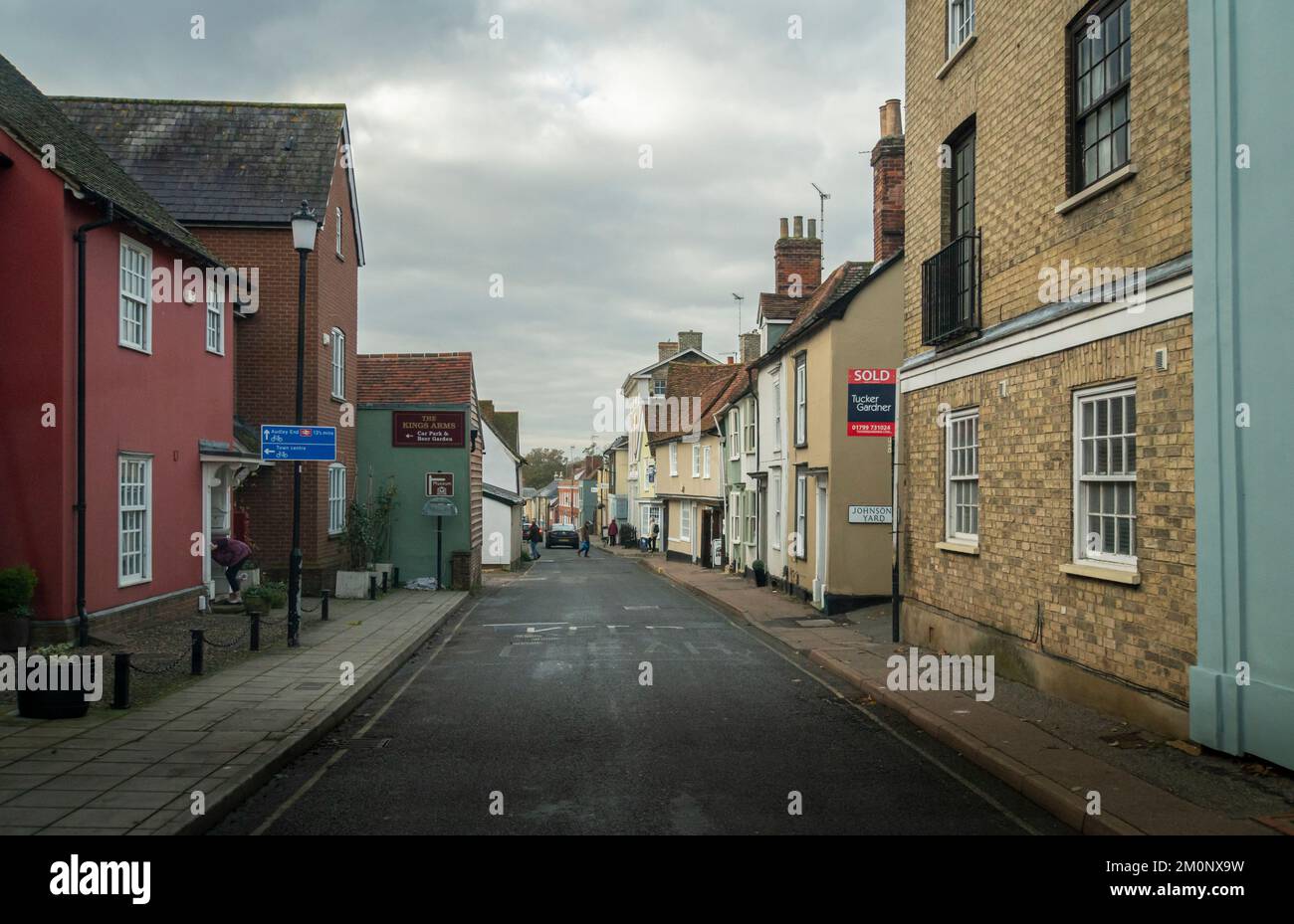 Street view of the ancient town of Saffron Walden, Essex, UK Stock ...