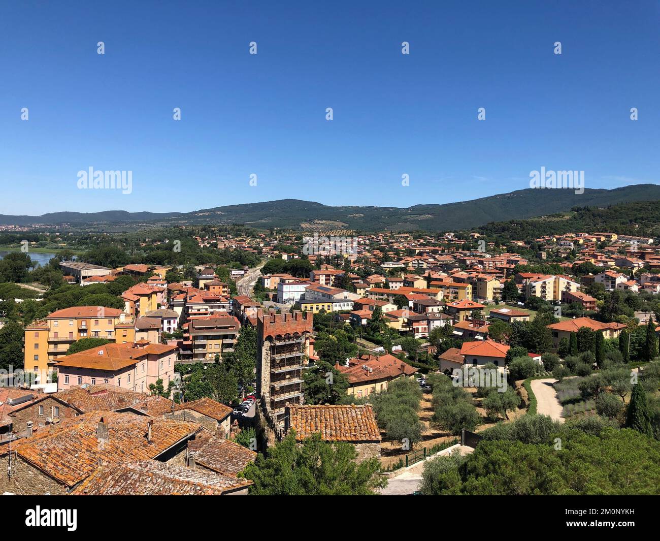 Italy umbria passignano lago trasimeno hi-res stock photography and ...