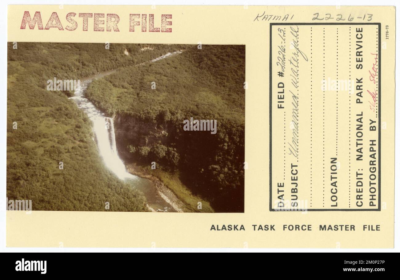 Waterfall flow rocks Cut Out Stock Images & Pictures - Alamy