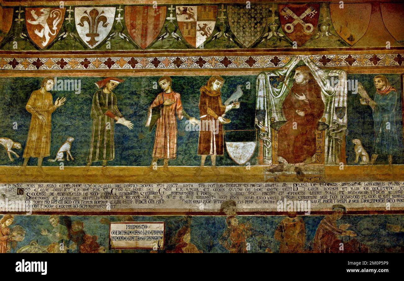 Sala di dante san gimignano hi-res stock photography and images - Alamy