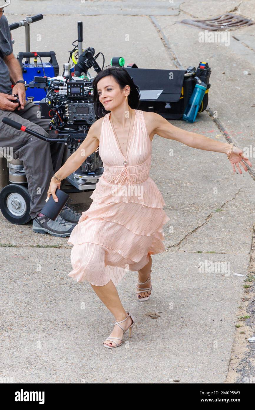 Lily Allen films a video in Margate Stock Photo - Alamy