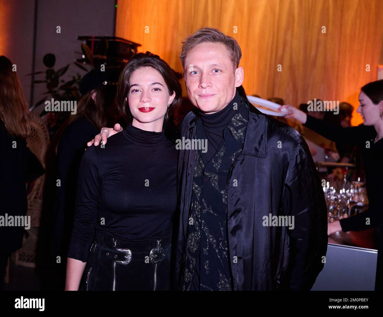 Berlin, Germany. 07th Dec, 2022. Lisa Marie Koroll (l) and Matthias ...