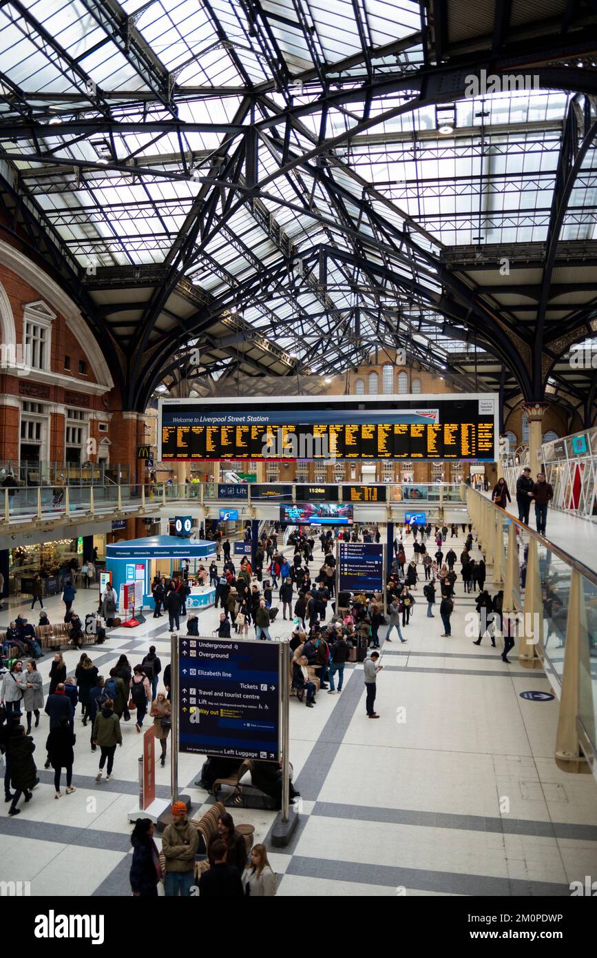 Liverpool Street Station, London, UK. Terminus concourse with ...