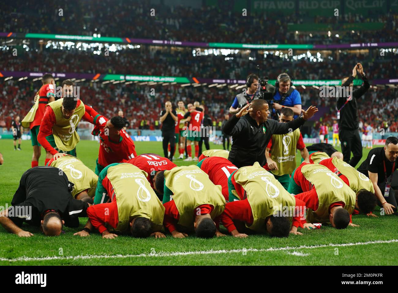 Doha, Qatar. 6th Dec, 2022. Morocco team group (MAR) Football/Soccer ...