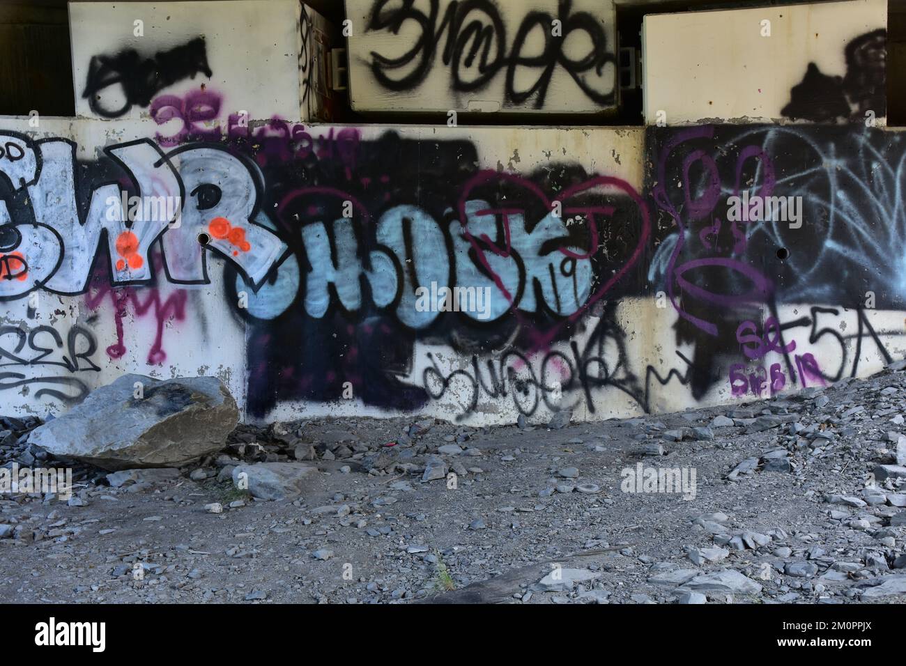Graffiti under a bridge Stock Photo - Alamy
