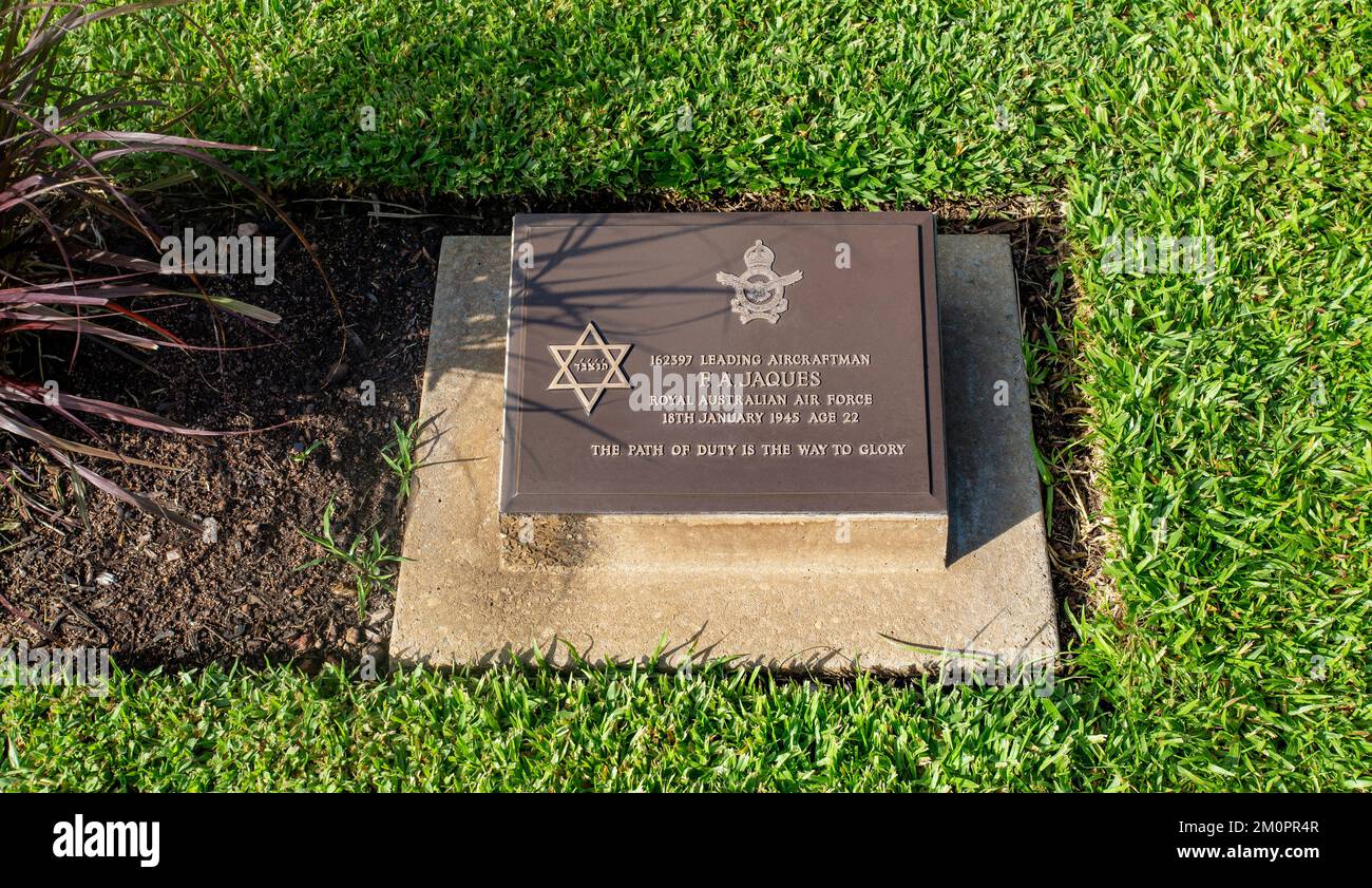 Adelaide war cemetery hi-res stock photography and images - Alamy
