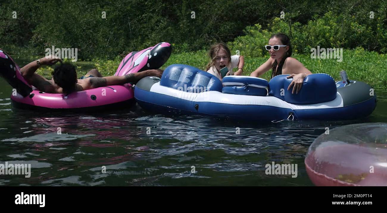 FLOAT, (aka #FLOAT), Kate Mayhew (center), Scarlett Sperduto (right ...