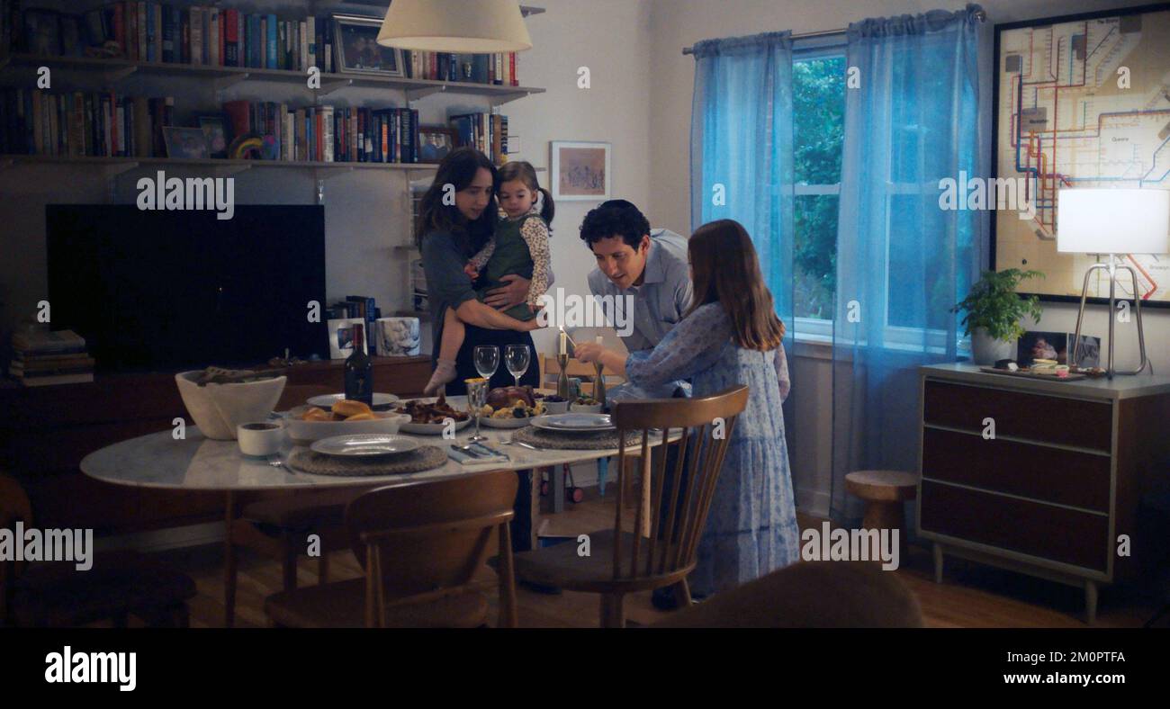 SHE SAID, from left: Zoe Kazan, Dalya Knapp, Adam Shapiro, Emery Ellis ...