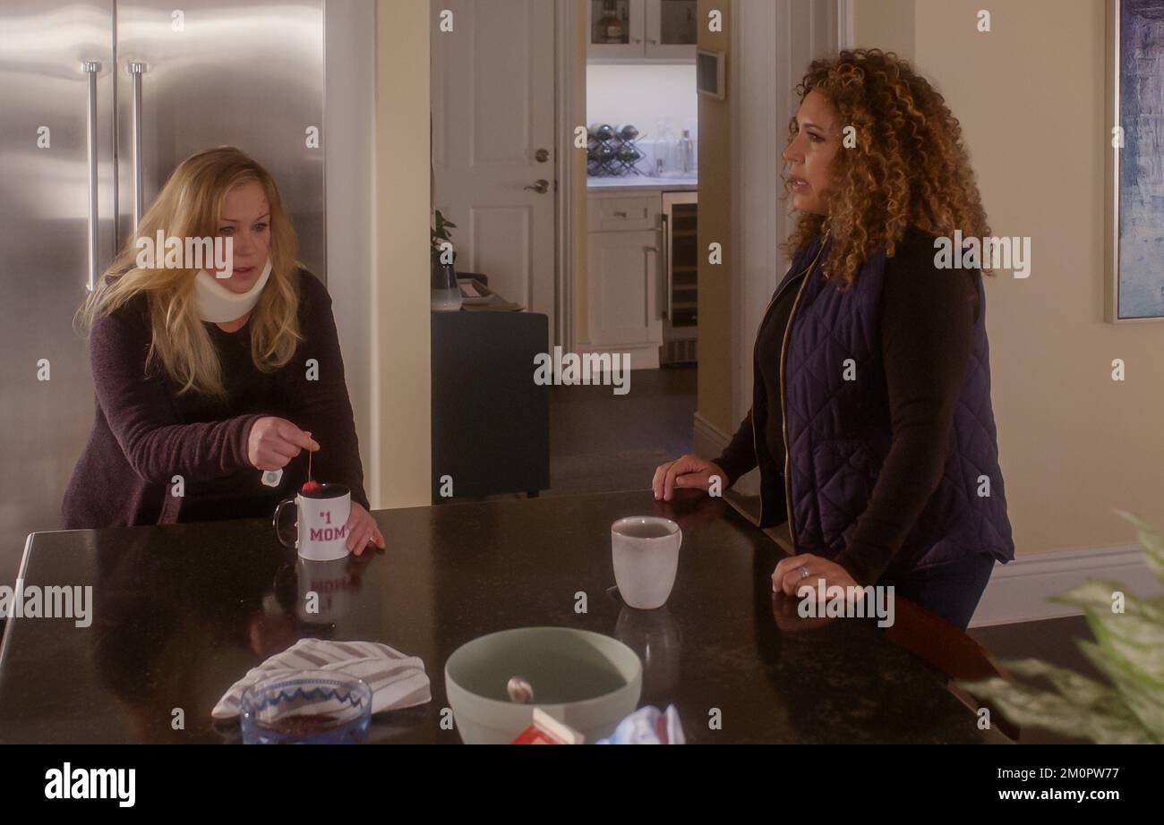 DEAD TO ME, from left: Christina Applegate, Diana Maria Riva, 'We Need ...