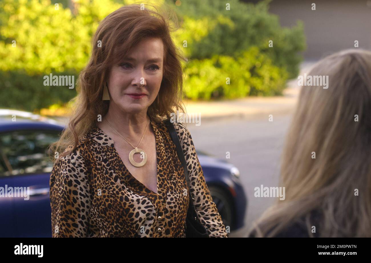 DEAD TO ME, Valerie Mahaffey, 'We Need to Talk', (Season 3, ep. 302 ...