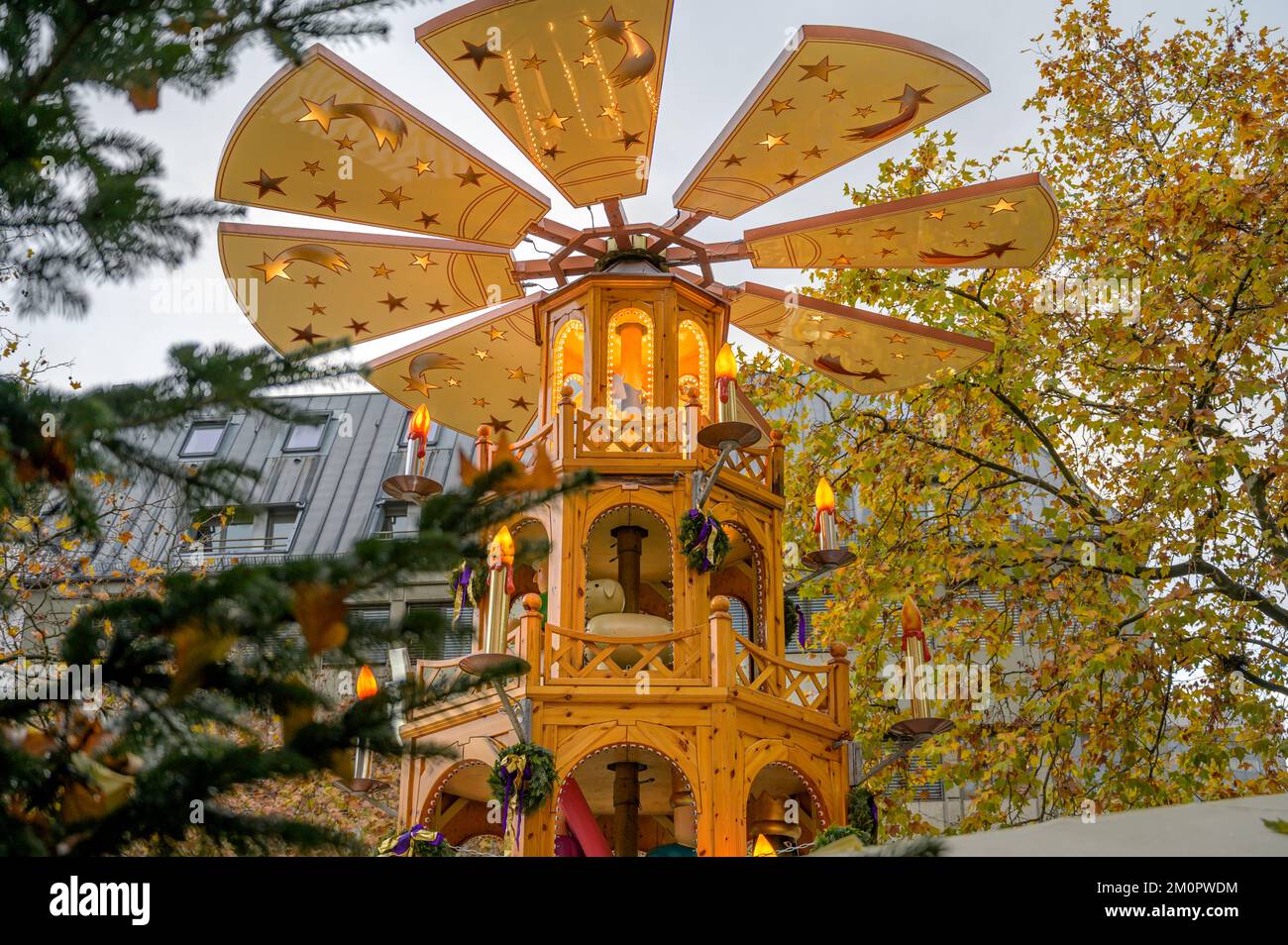 BONN, GERMANY - DECEMBER 6, 2022: A giant illuminated Christmas pyramid ...