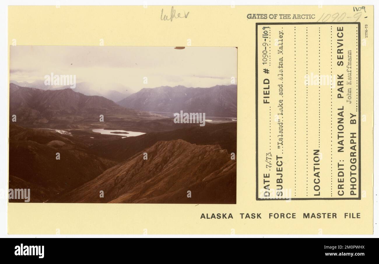 "Island" Lake and Alatna Valley. Alaska Task Force Photographs Stock ...