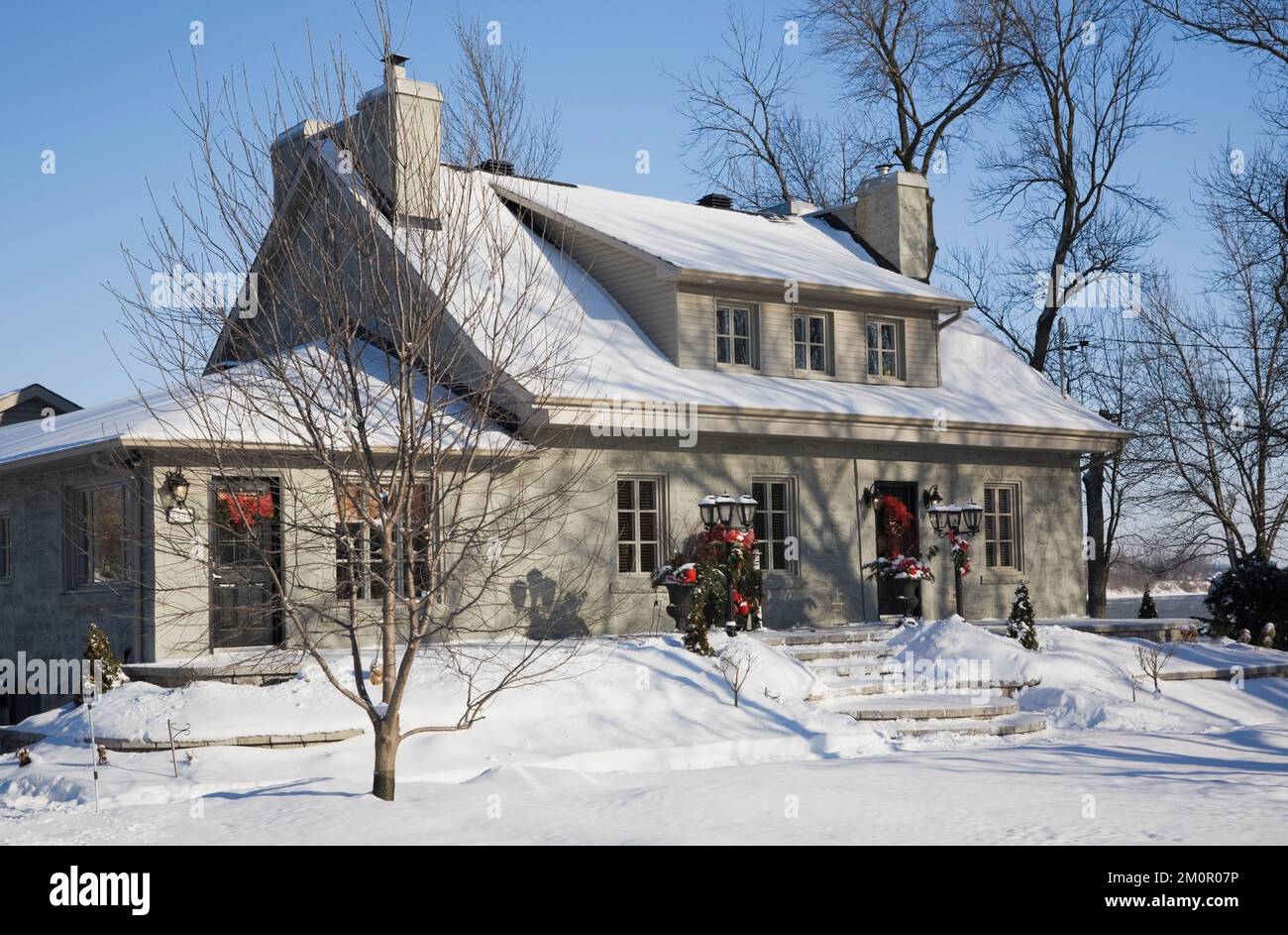 Old 1840 greyish cement and stone cladded two story Canadian cottage ...