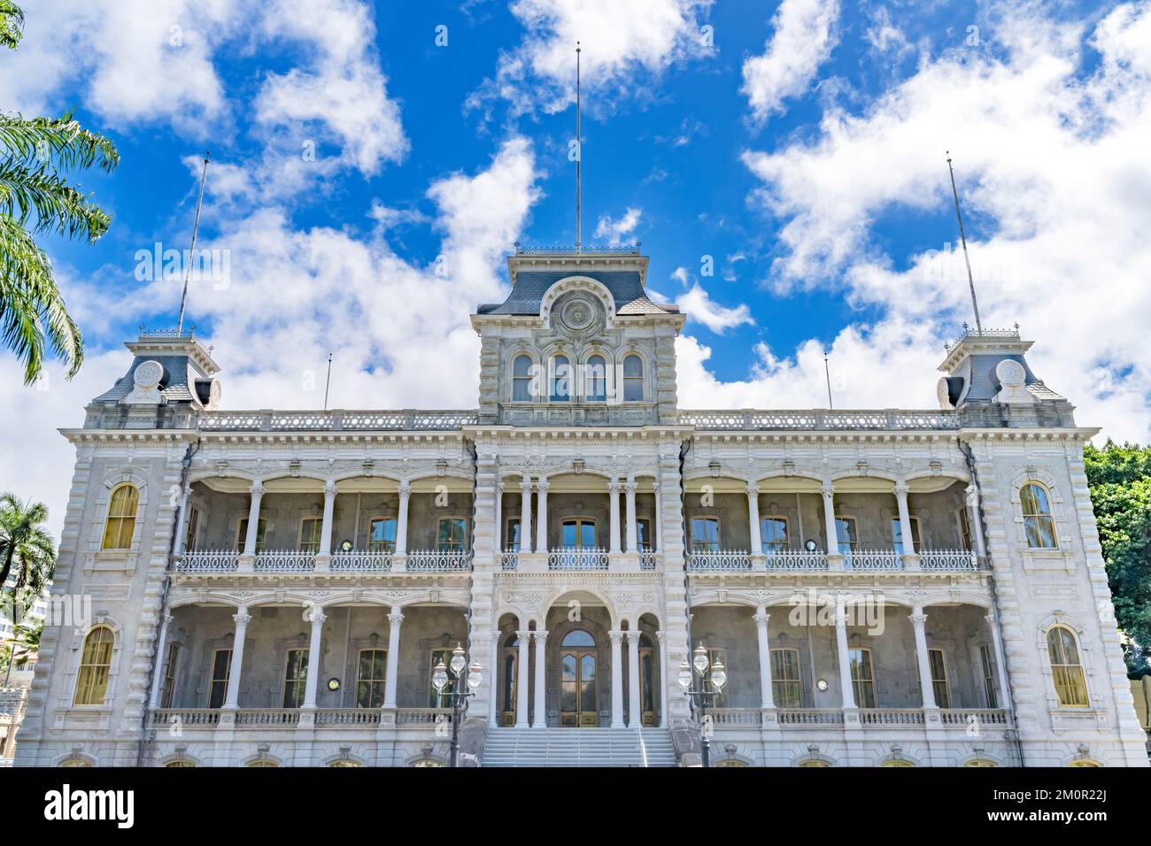 Iolani Palace Building Details Honolulu Oahu Hawaii Built 1882 by King ...