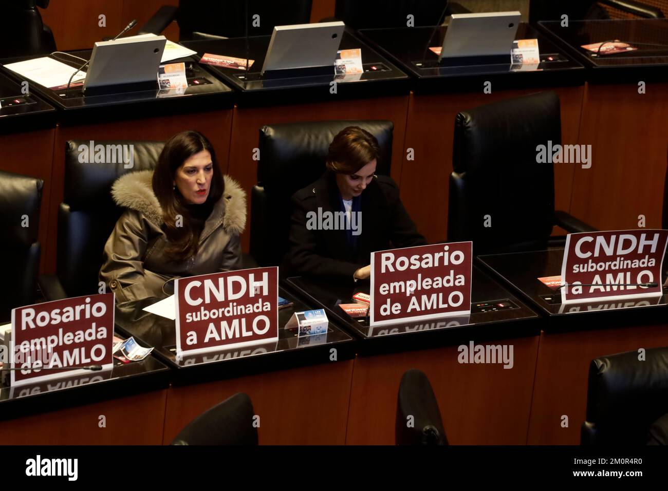 Mexico City, Mexico. 7th Dec, 2022. Senators Lilly Tellez and Kenia ...