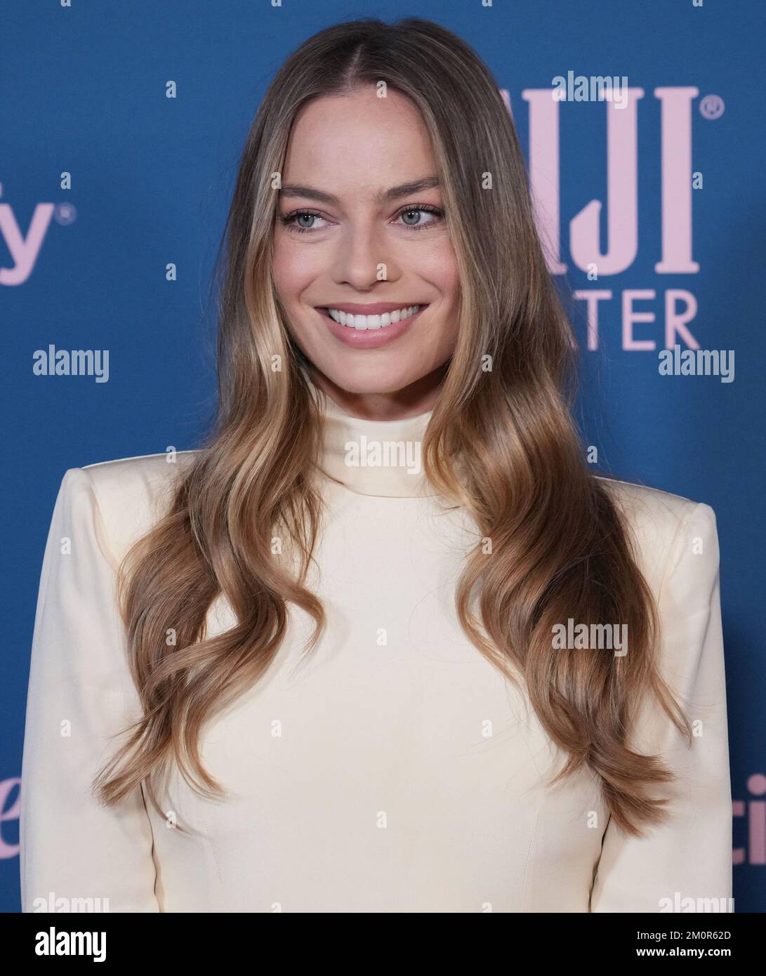 Los Angeles, USA. 07th Dec, 2022. Margot Robbie arrives at The ...