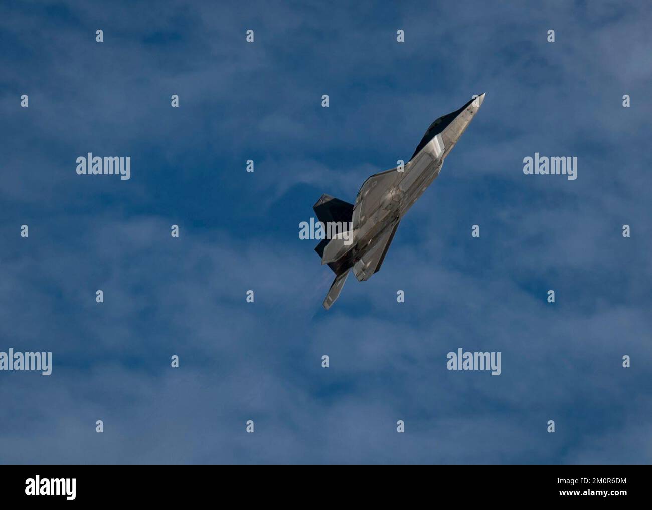 The U.S. Air Force F-22 Raptor Demonstration Team from Joint Base ...