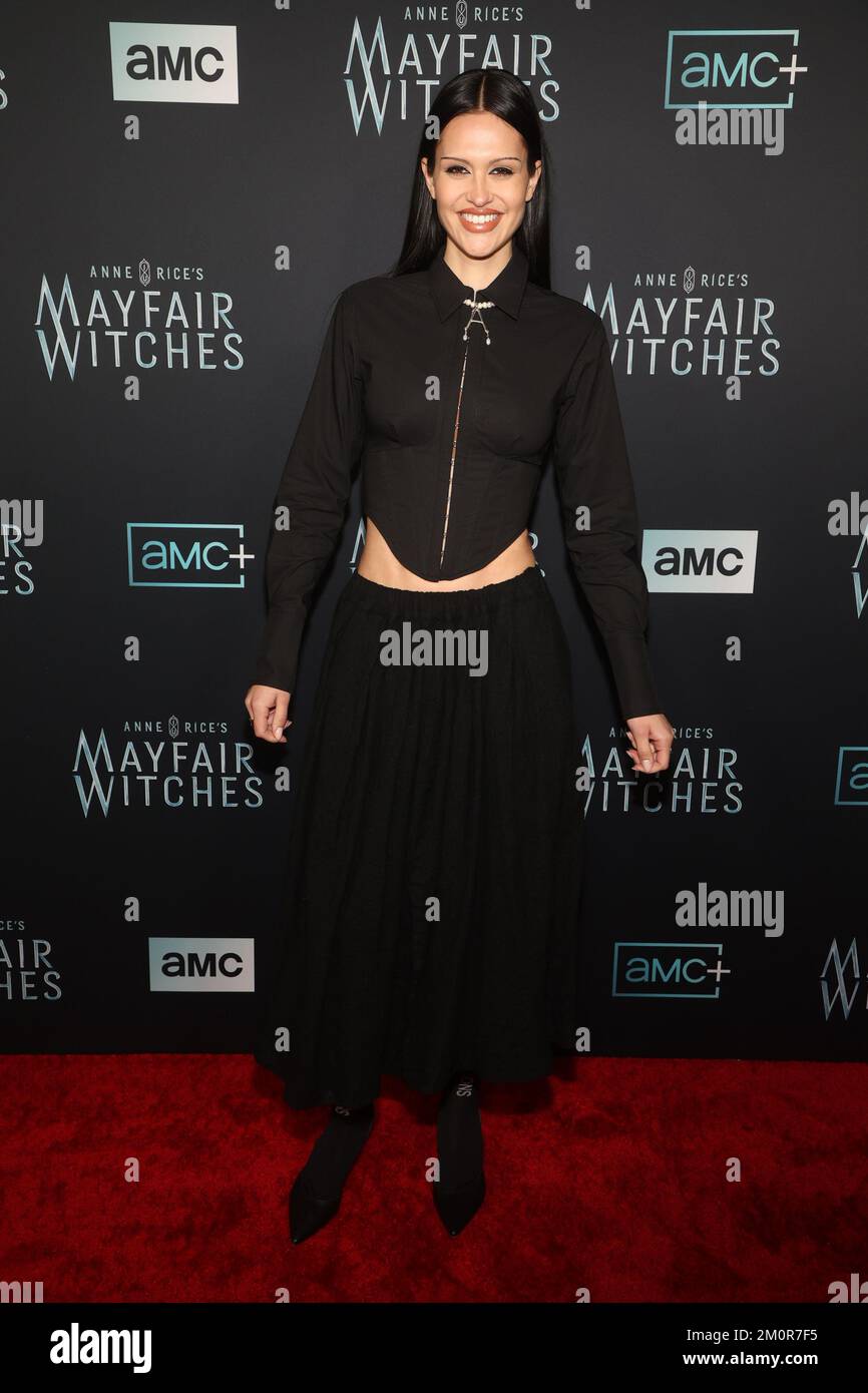 Los Angeles, Ca. 7th Dec, 2022. Amelia Gray Hamlin at AMC's Anne Rice's ...