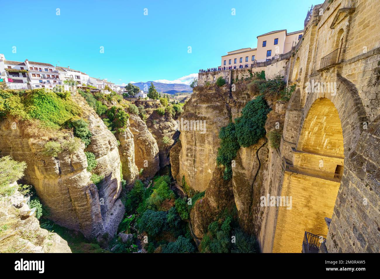 Impressive gorge formed by the erosion of the river over the centuries ...