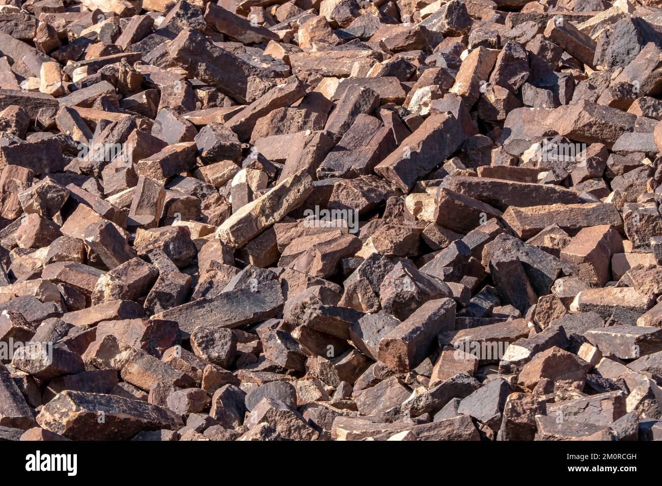 Regular prismatic large quartzite crystals. Holm Carpenter. Ramon ...