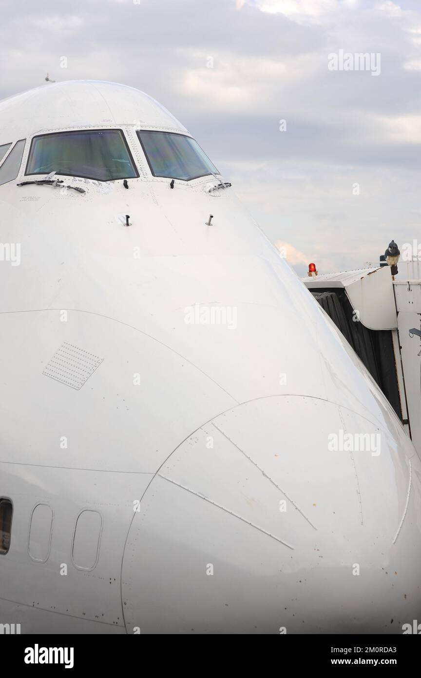 Close-up shot of Boeing 747 airplane Stock Photo - Alamy