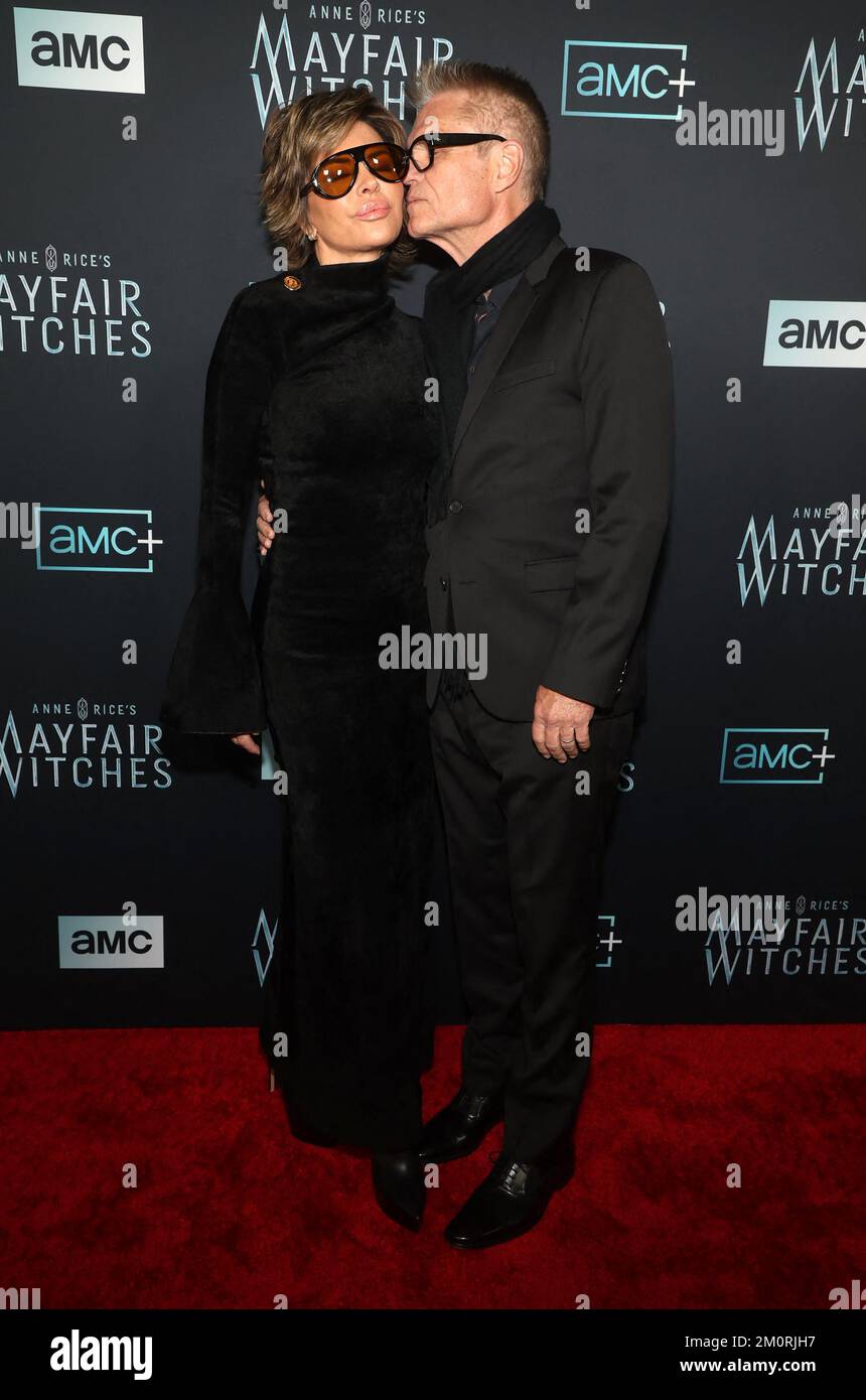 Los Angeles, CA, USA on December 1, 2022. Harry Hamlin, Lisa Rinna, at ...