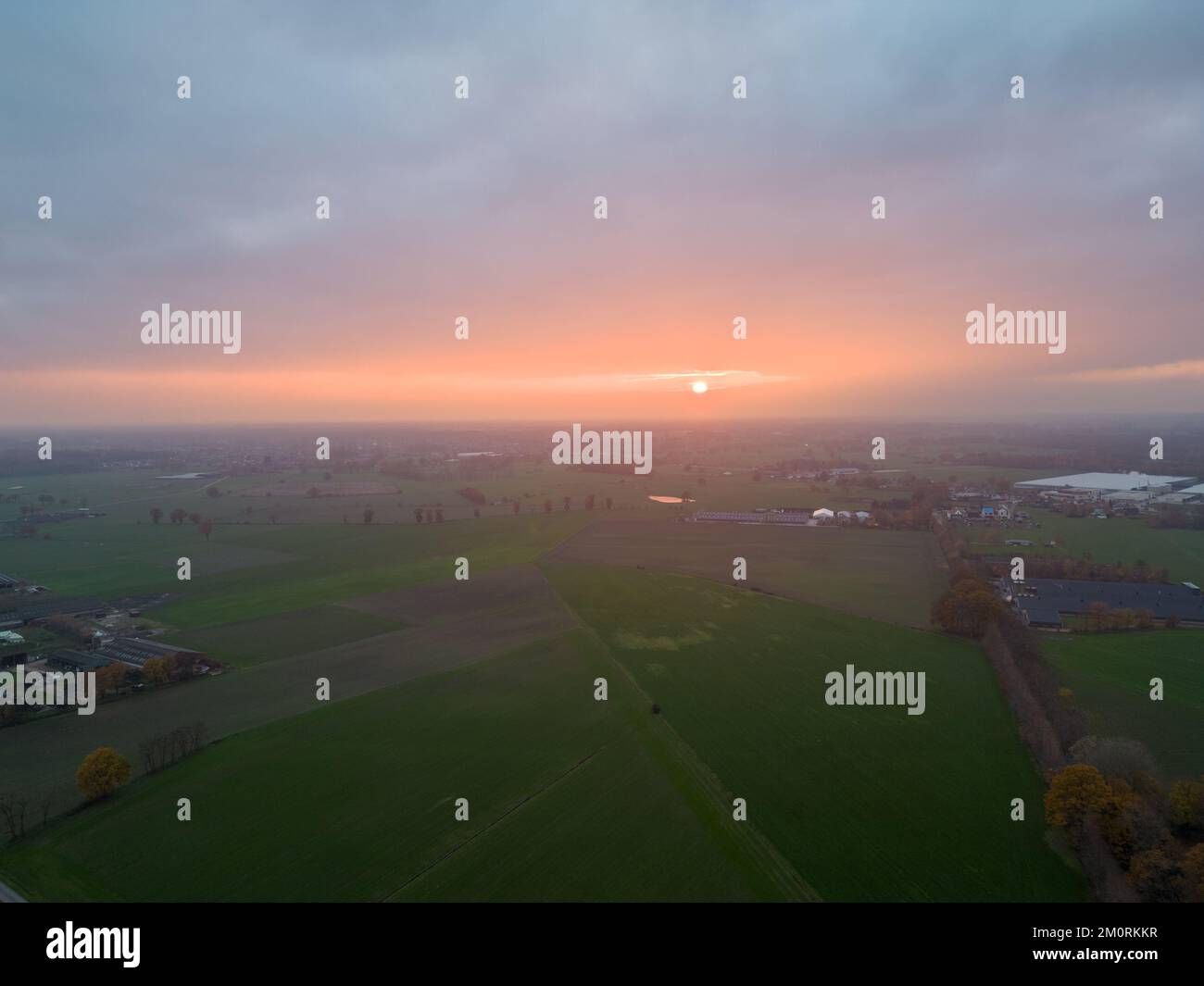 Rural areas and sunset hi-res stock photography and images - Alamy