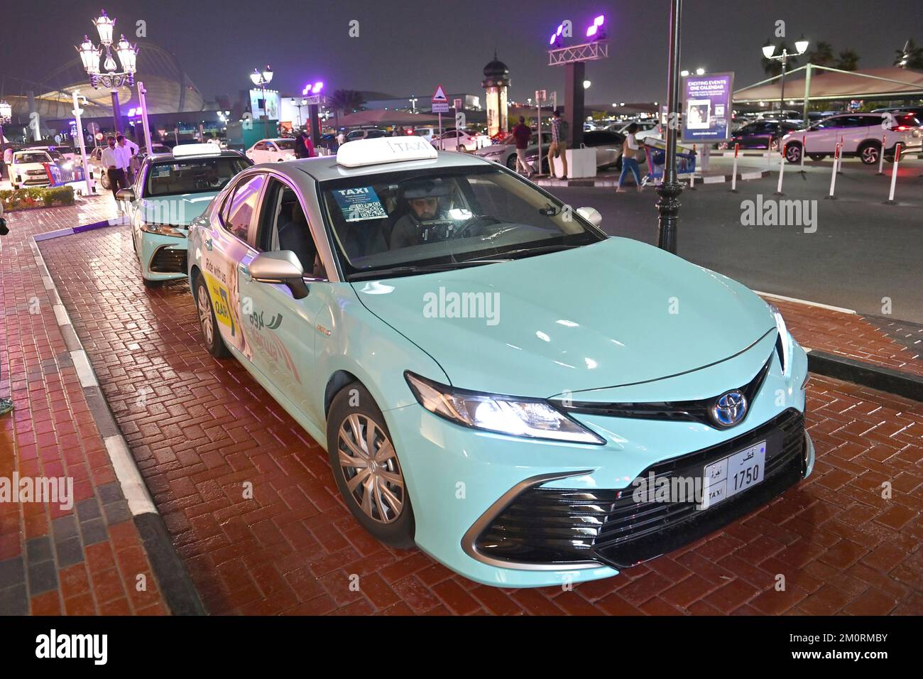 Impressions from Doha/Qatar on December 7th, 2022. Waiting Karwa Taxi ...