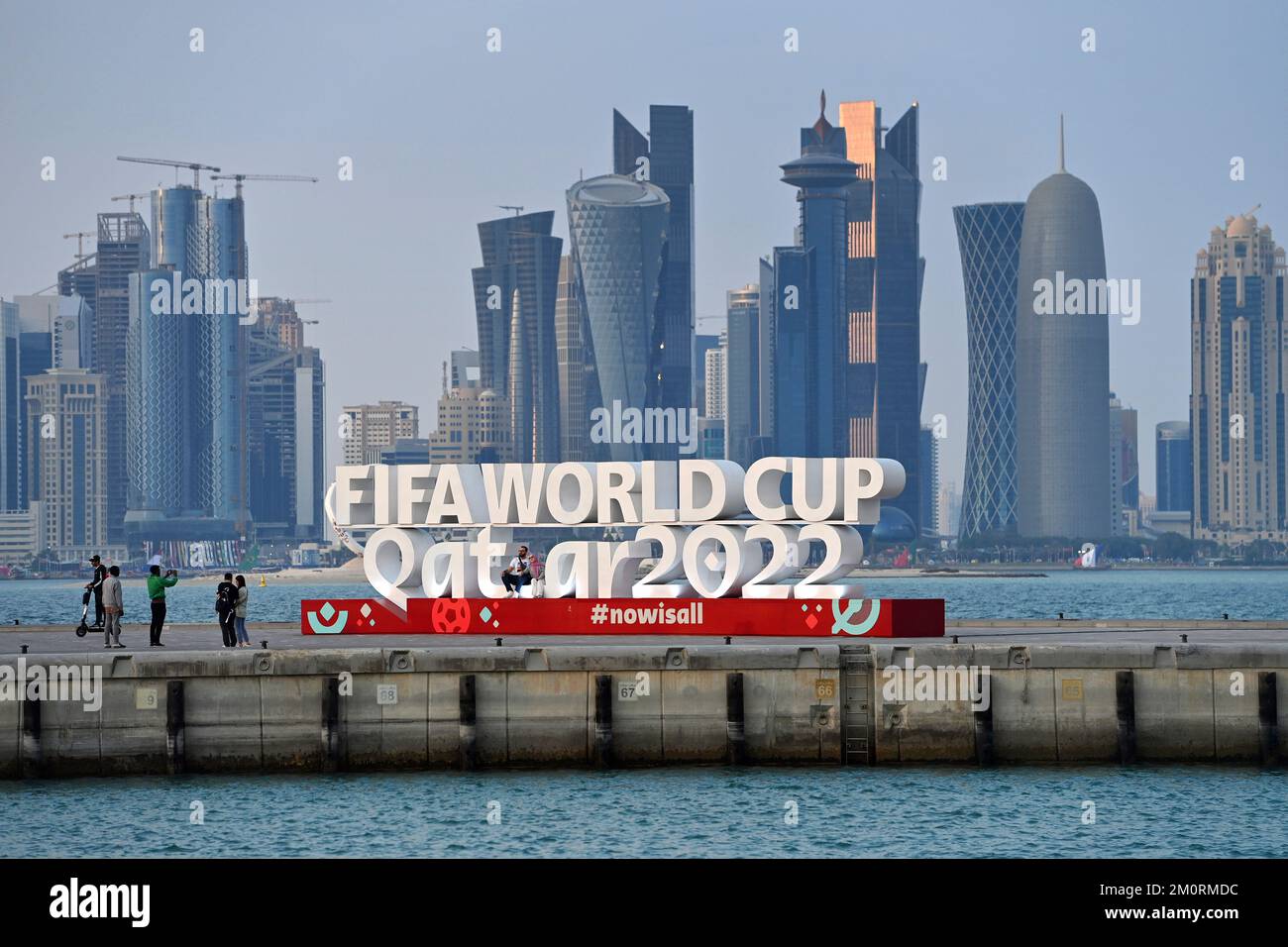 Impressions from Doha/Qatar on December 7th, 2022. Skyline, Hochaeuser ...