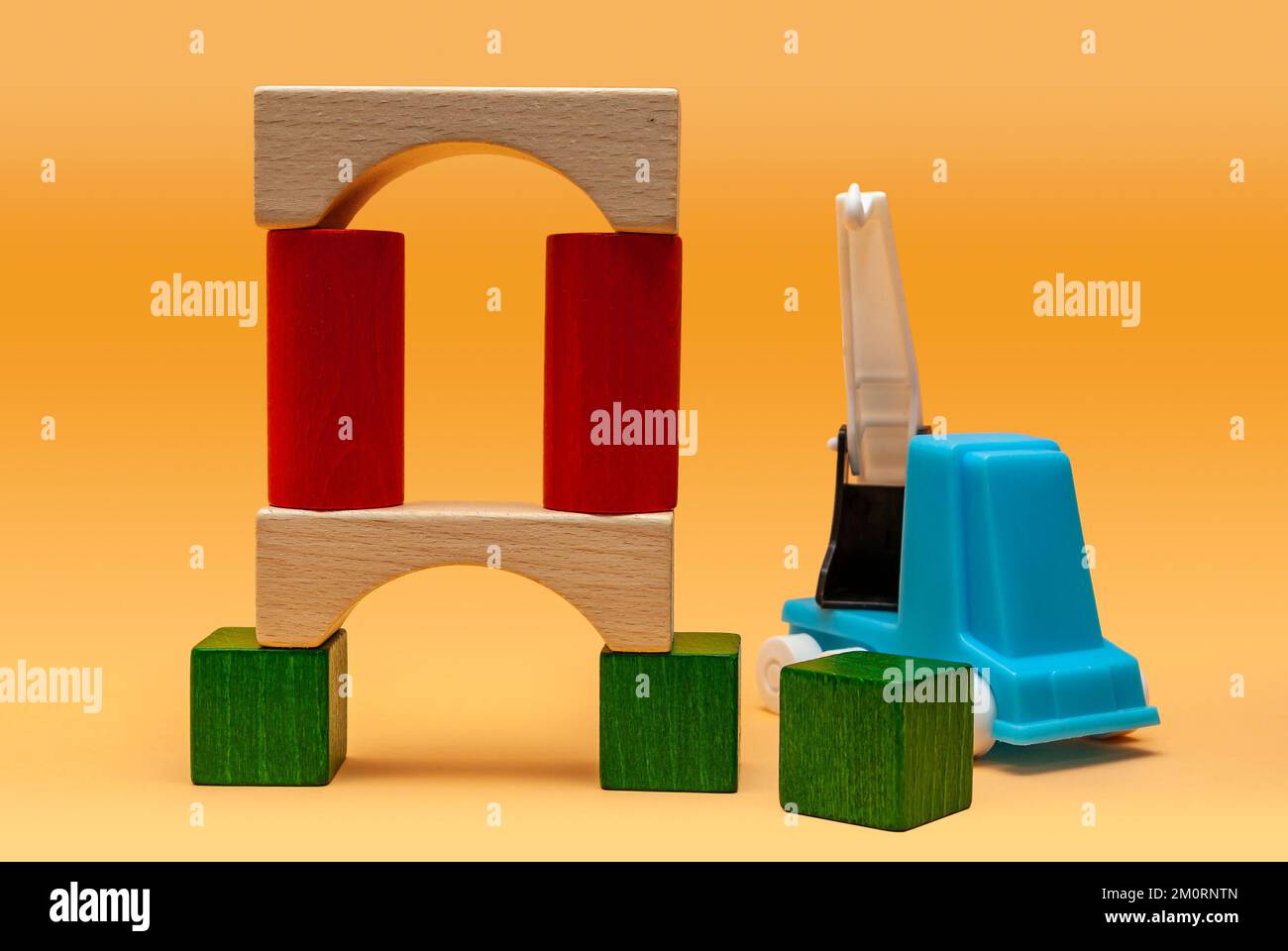 Hoist blocks hi-res stock photography and images - Alamy
