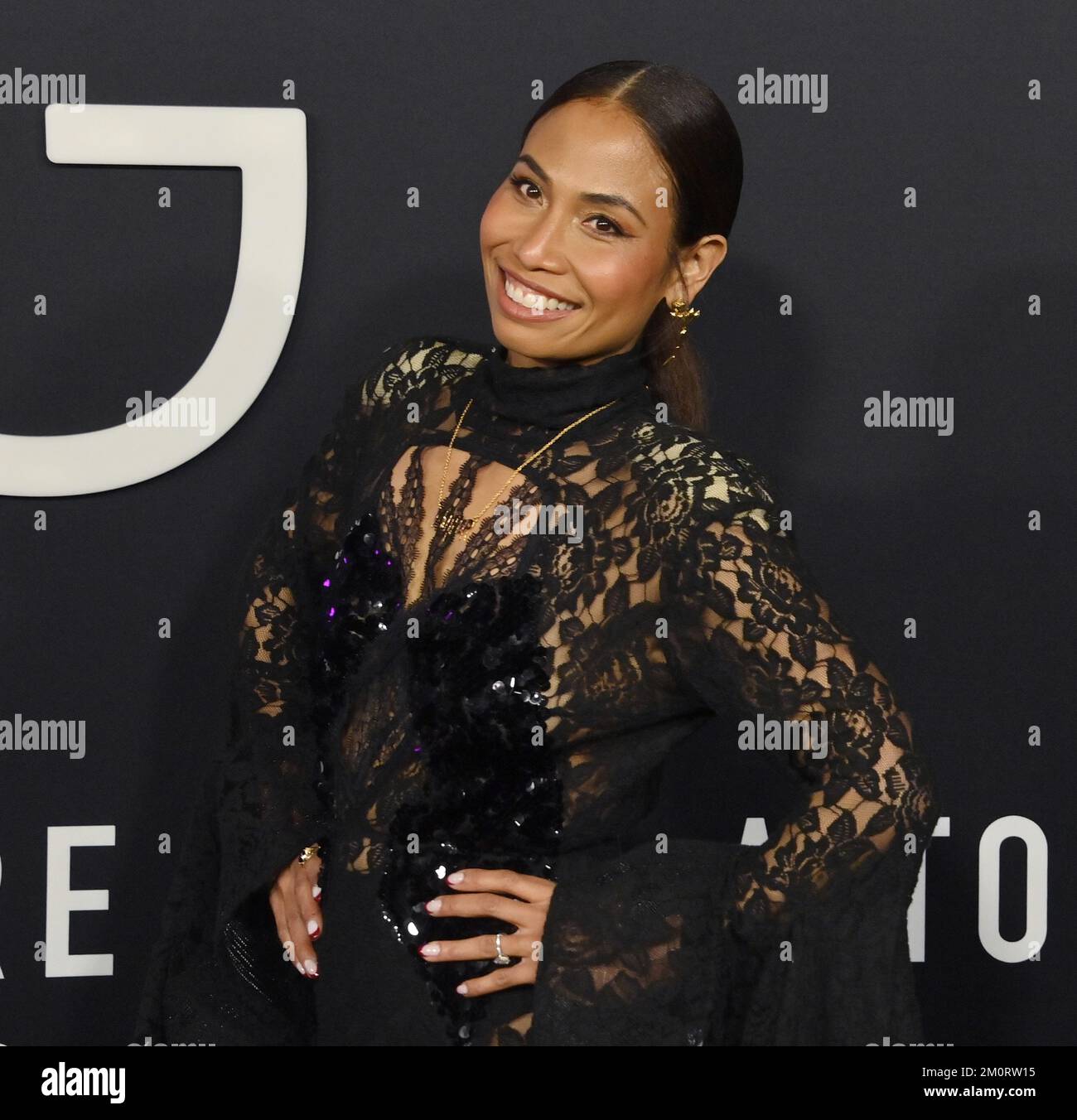 Los Angeles, United States. 07th Dec, 2022. Cast member Jen Van Epps ...