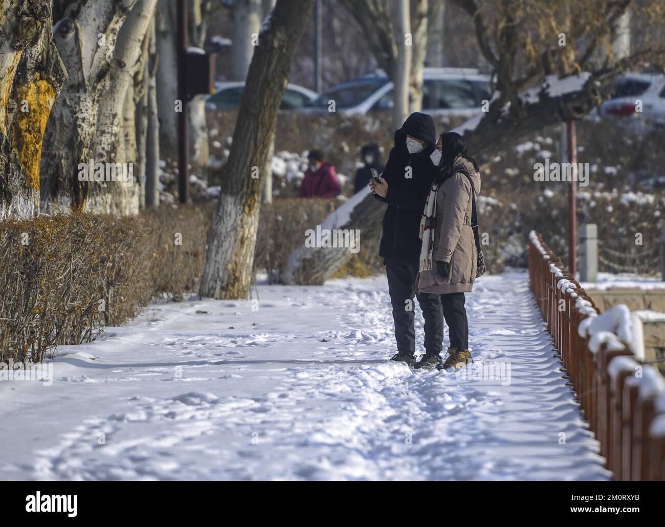 **CHINESE MAINLAND, HONG KONG, MACAU AND TAIWAN OUT** Citizens enjoy ...