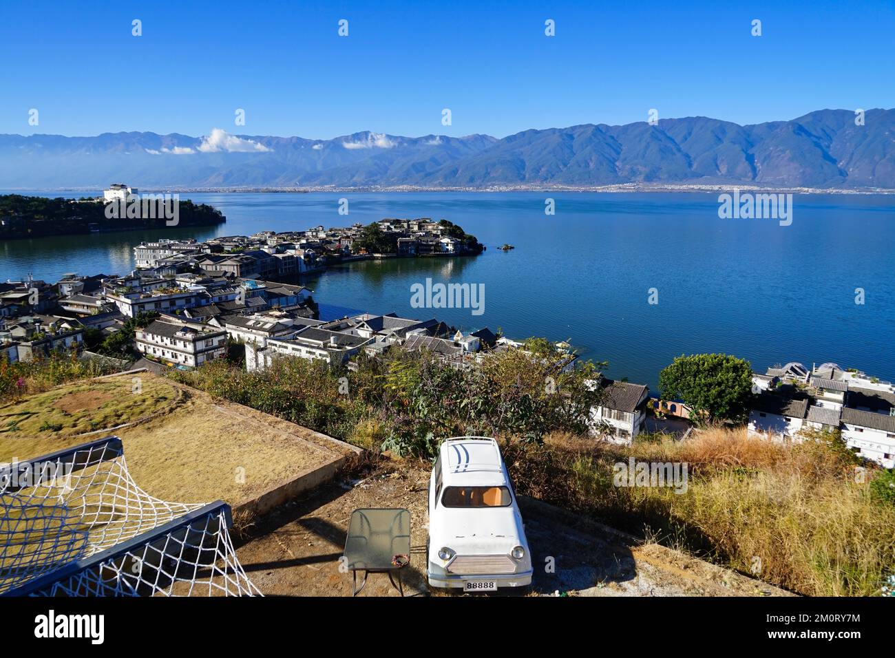 Aerial photo shows the beautiful scenery of Shuanglang Town, Dali City ...