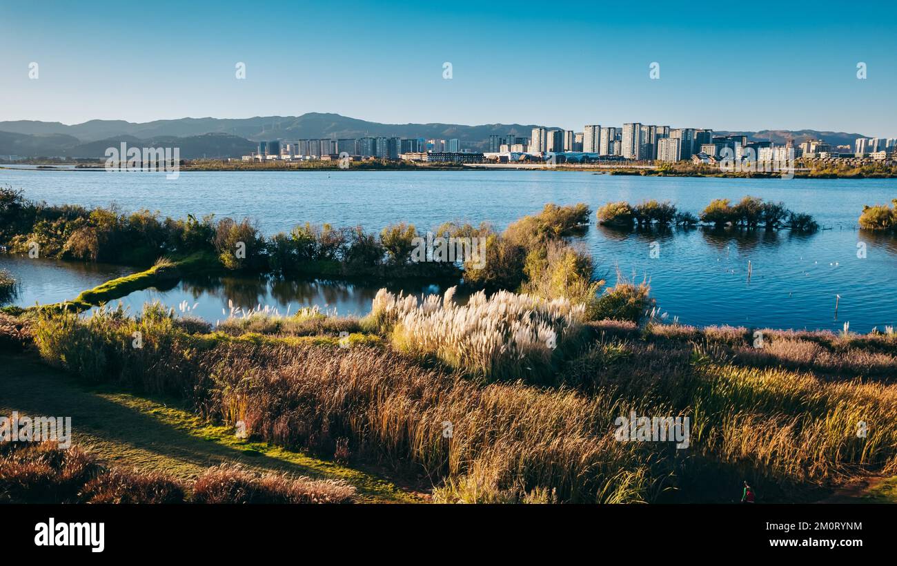 Aerial photos show the winter scenery of Caohai Tunnel Park in Kunming ...