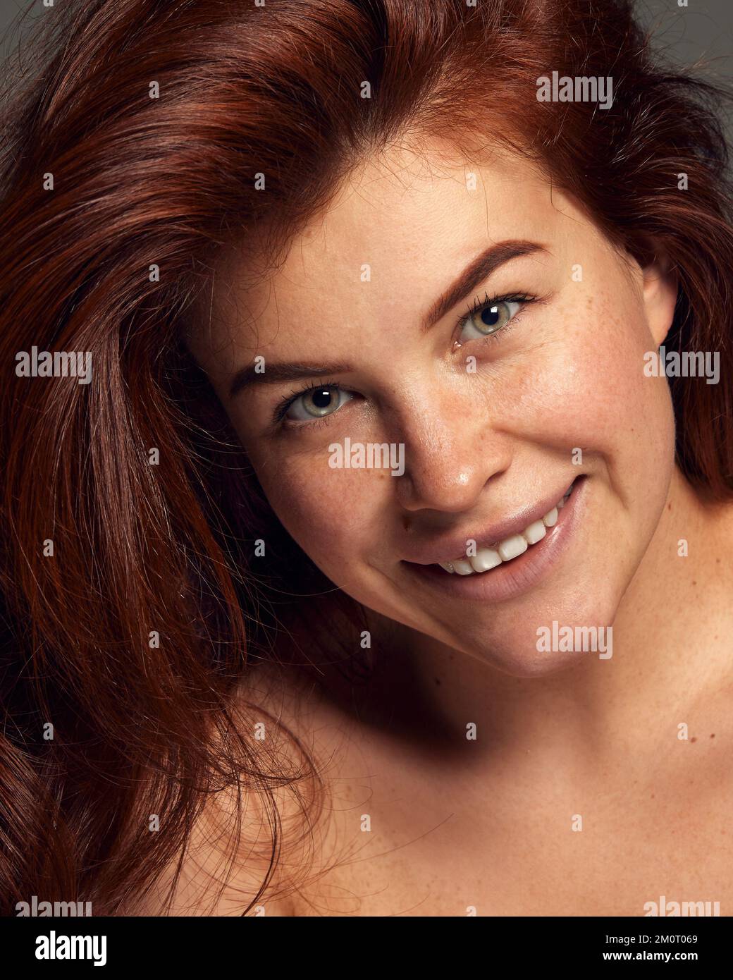 Freckled face hi-res stock photography and images - Alamy