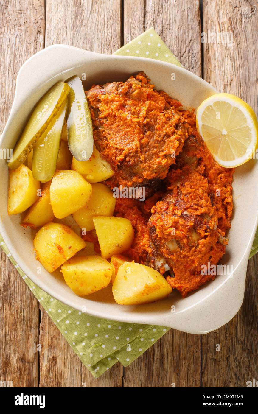 Galinha a africana African chicken Style of Macau served with potatoes ...