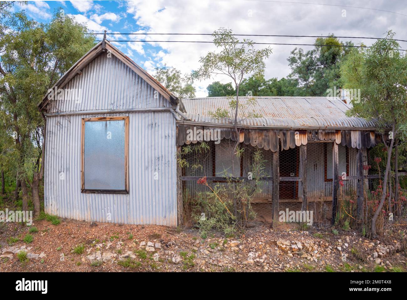 Australian outback house hi-res stock photography and images - Alamy