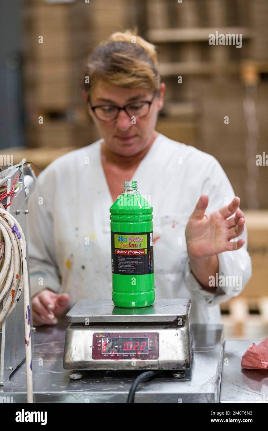 France, Indre et Loire, Ballan-Mir?, Cleopatra glue manufacturing ...