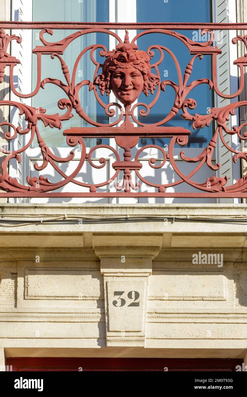 France, Meurthe et Moselle, Nancy, doorway, facade and balcony with ...