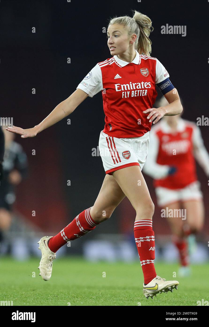 London, England, 7th December 2022. Leah Williamson of Arsenal during ...