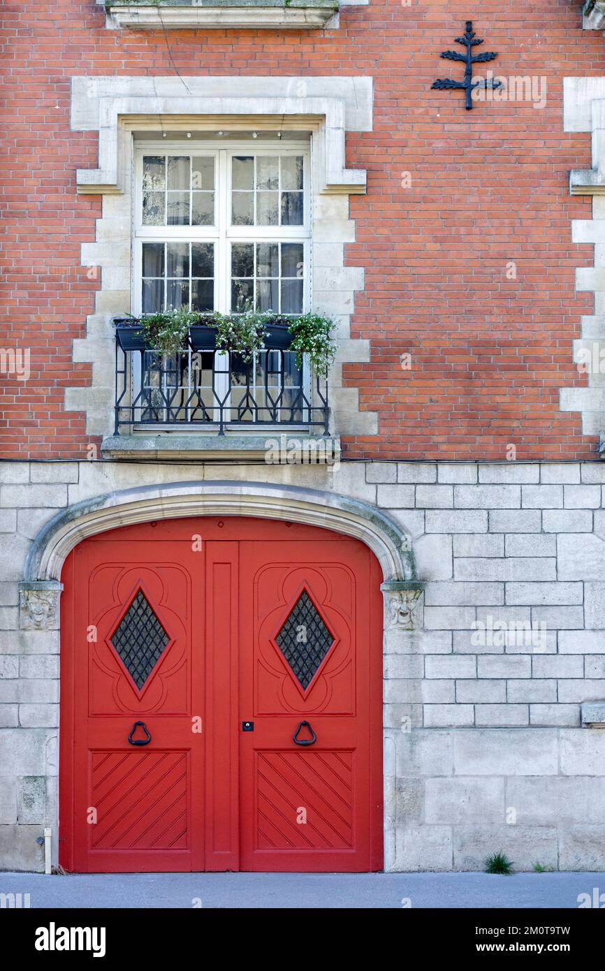 France, Meurthe et Moselle, Nancy, facade of a red bricks apartment ...