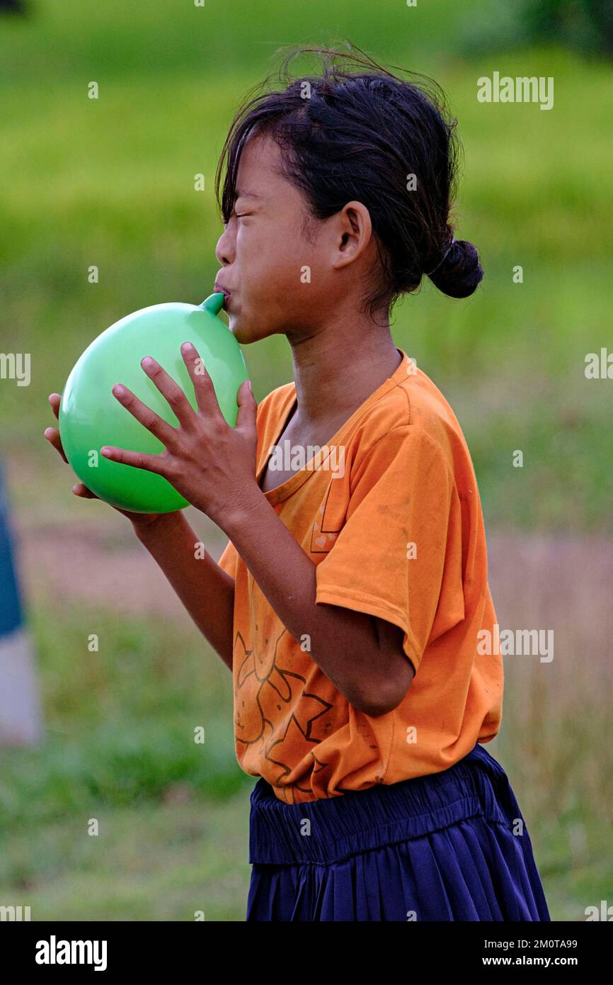 Cambodia, Kompong Chhnang or Kampong Chhnang, children playing Stock ...