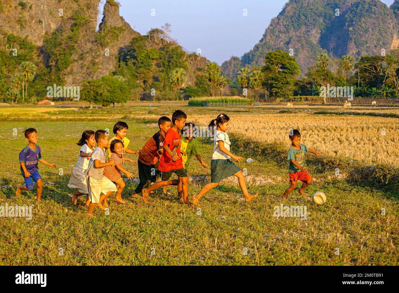 Myanmar, Burma, Karen or Kayin state, Hpa An Stock Photo - Alamy