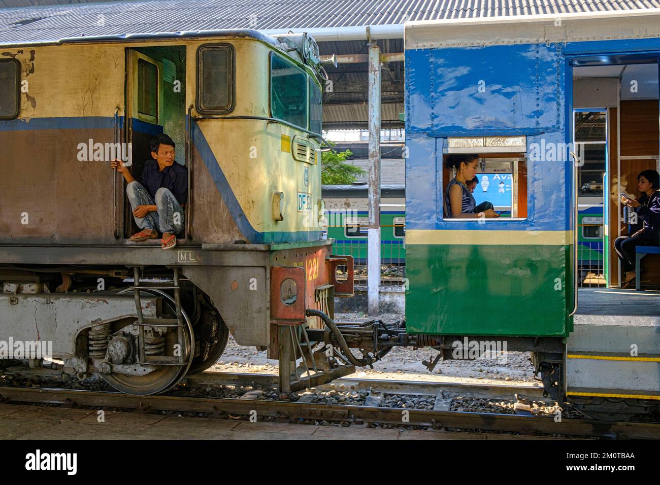Burma, Myanmar, Yangon, the circular train Stock Photo - Alamy