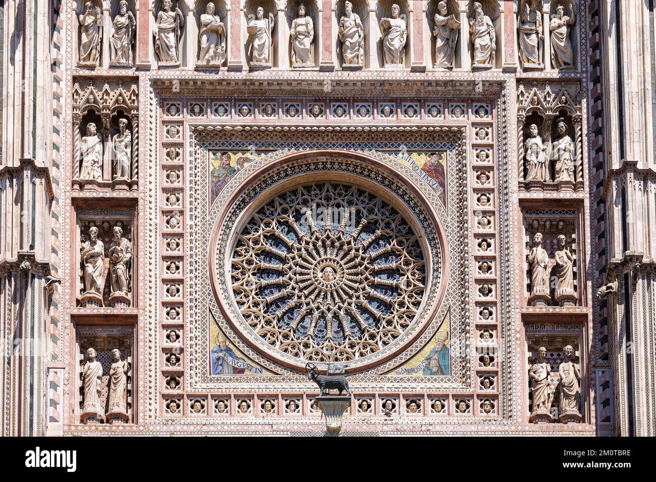 Italy, Umbria, Orvieto, the cathedral or duomo, rose window by Andrea ...